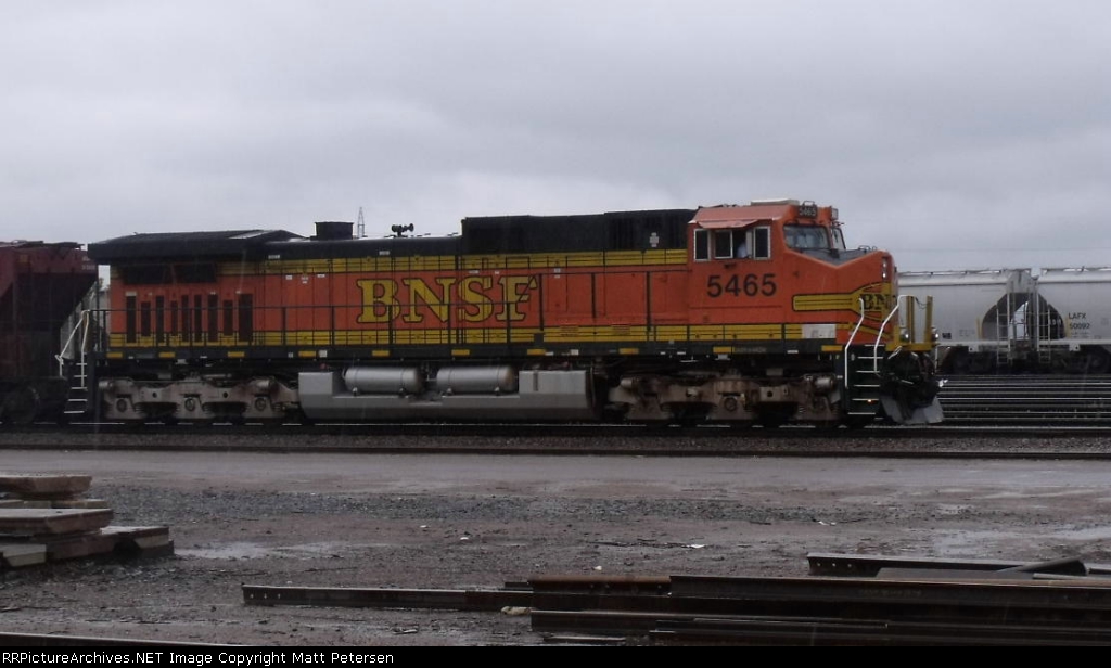BNSF 5465